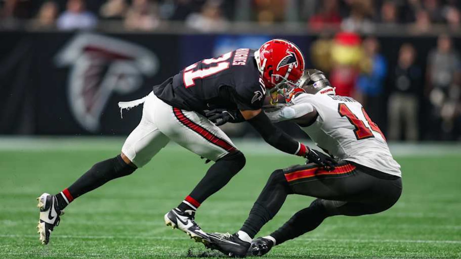 Falcons Missing Star Defender vs. Buccaneers | Yardbarker