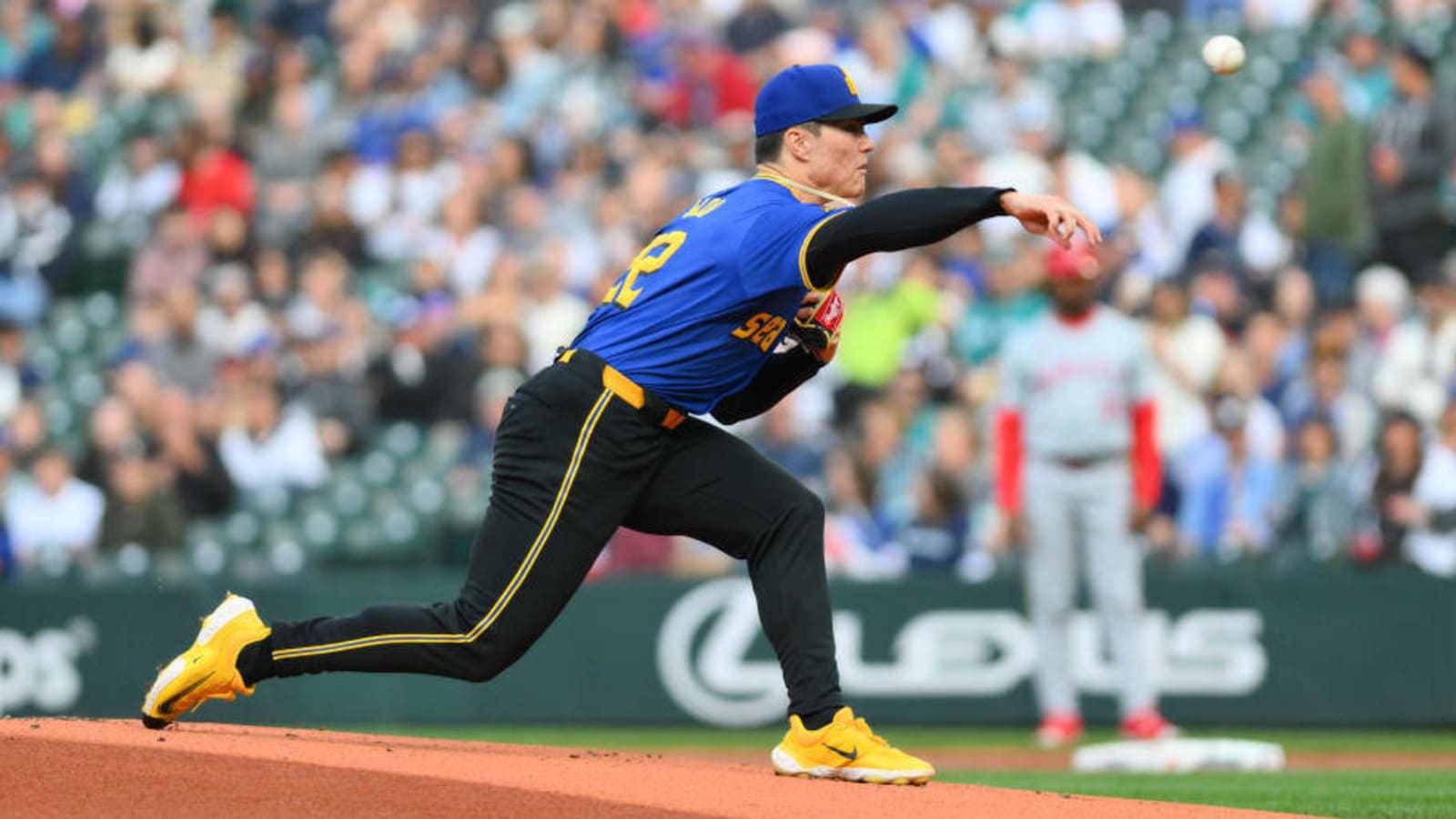 Mariners' Young Righty Joins Elite Names in Team History with Great ...