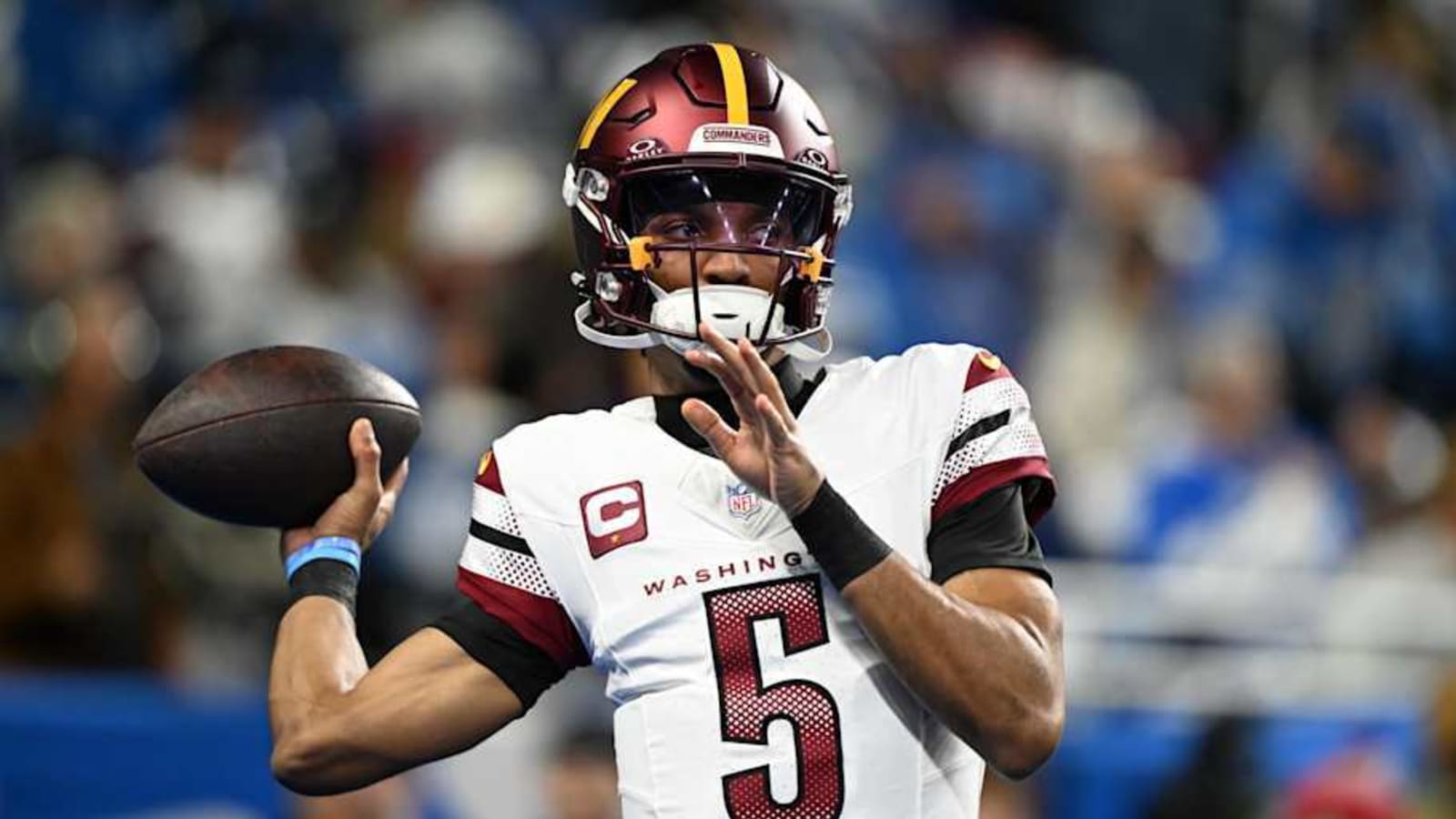 Commanders' QB Jayden Daniels Named PFWA's 2024 Rookie of the Year ...