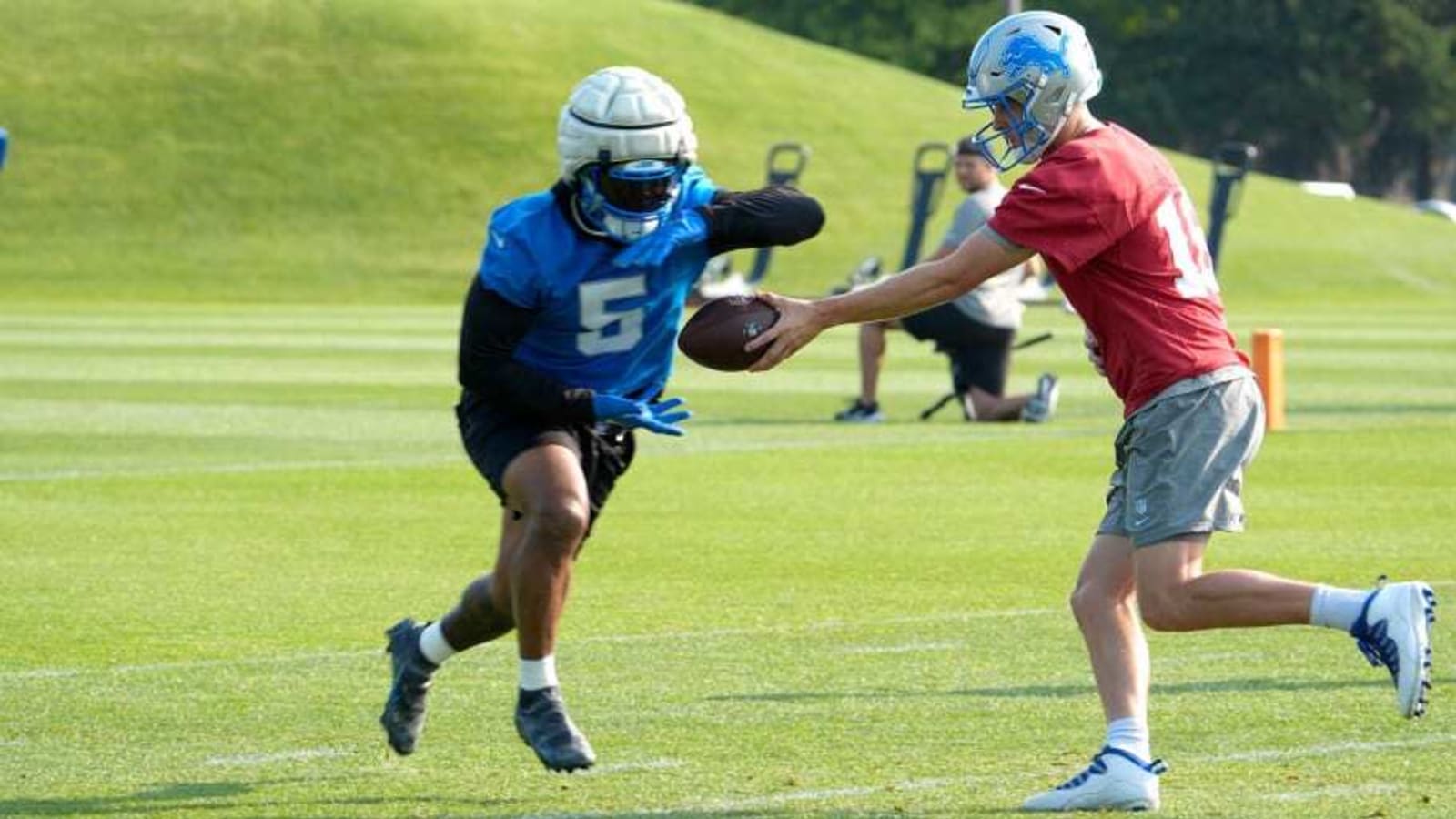 Updated Lions Offensive Depth Chart Projection | Yardbarker