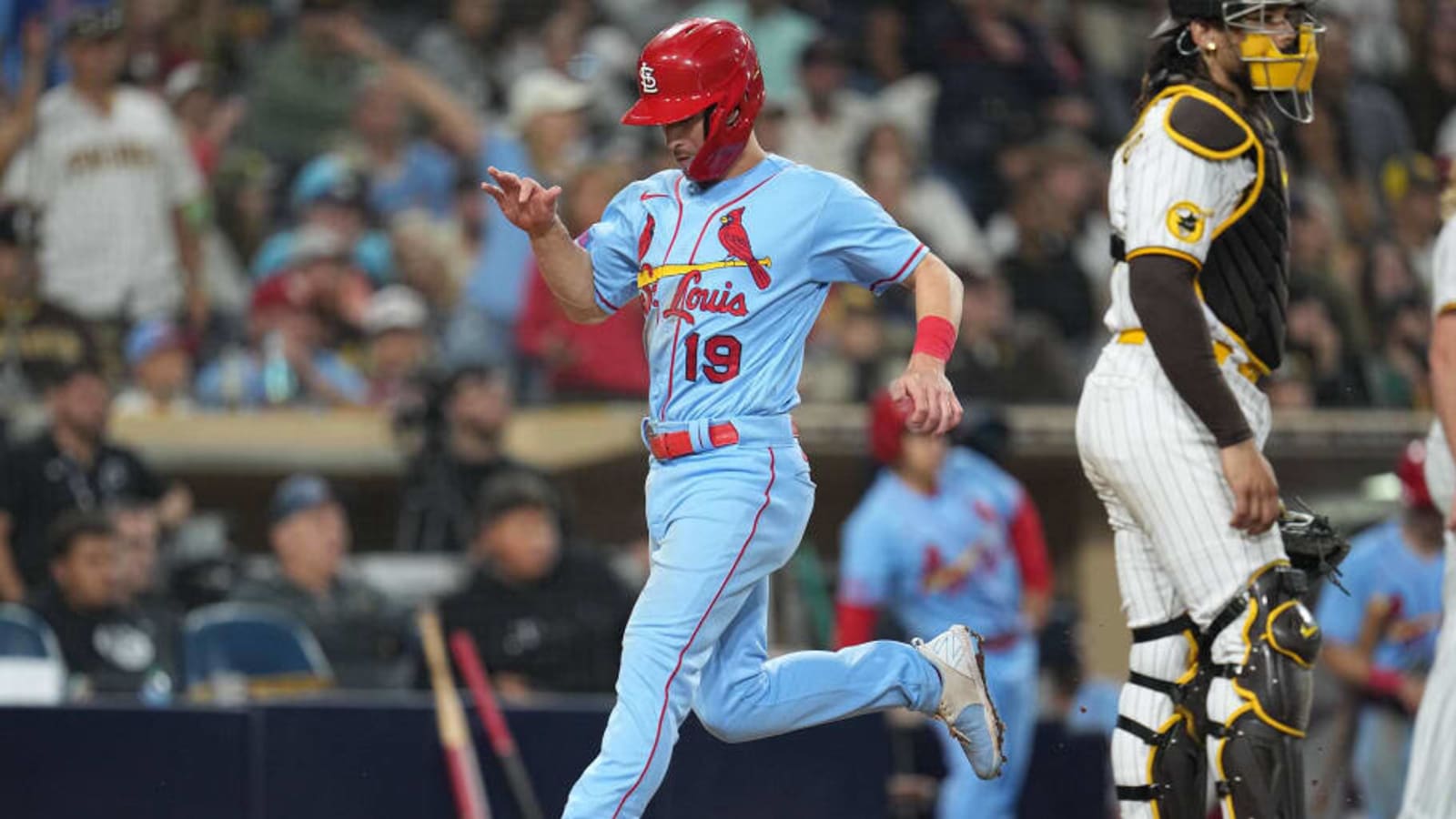 Cardinals Gold Glove Winner Reaches Milestone Hinting That Return Is ...