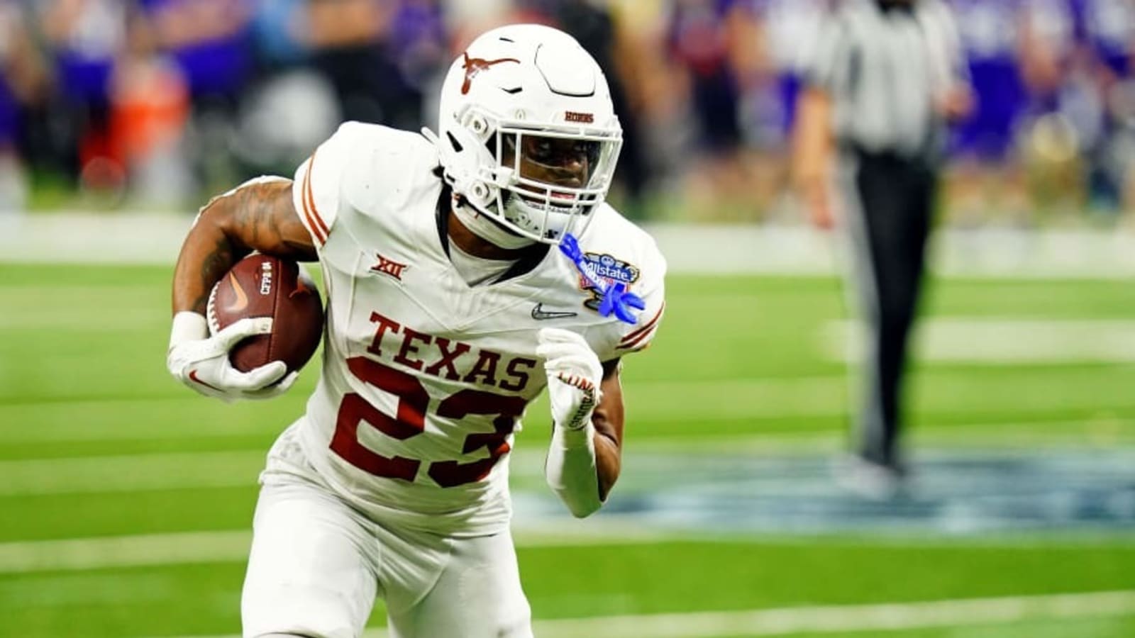 RB Jaydon Blue 'Willing to Do Whatever is Best' to Help Texas Succeed ...