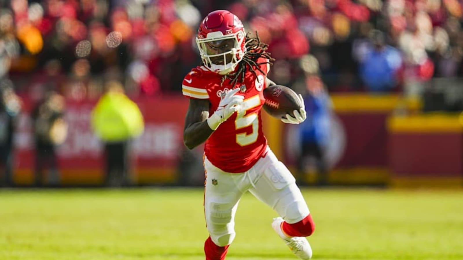 The Chiefs Re-Signed Hollywood Brown, What Now? | Yardbarker