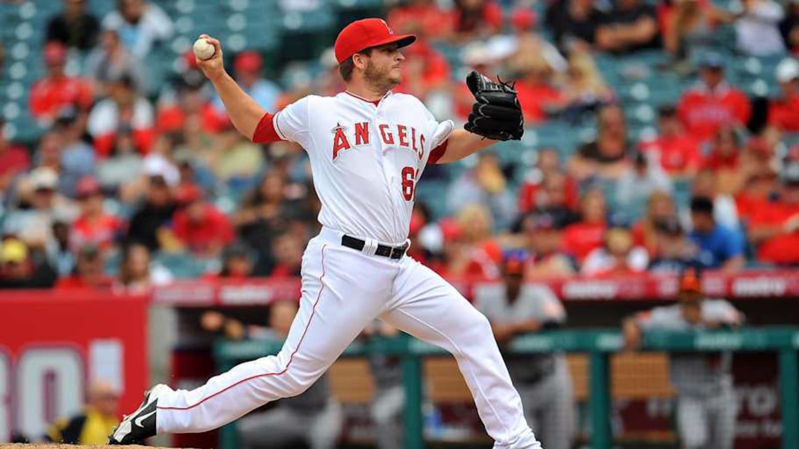 Former Angels Reliever Traded Away From World Series Champions | Yardbarker