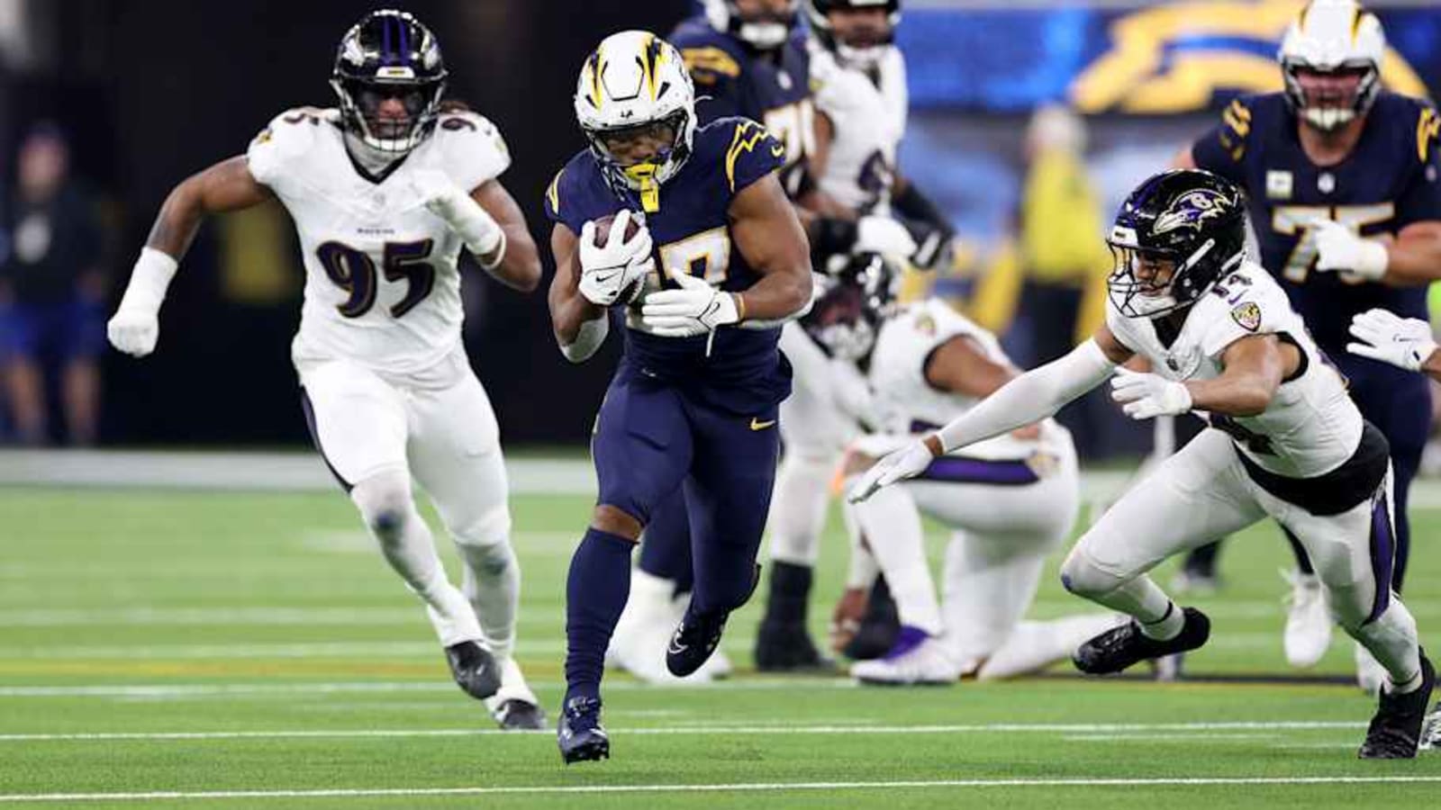 Chargers' J.K. Dobbins leaves game vs. Ravens early with injury: Full ...
