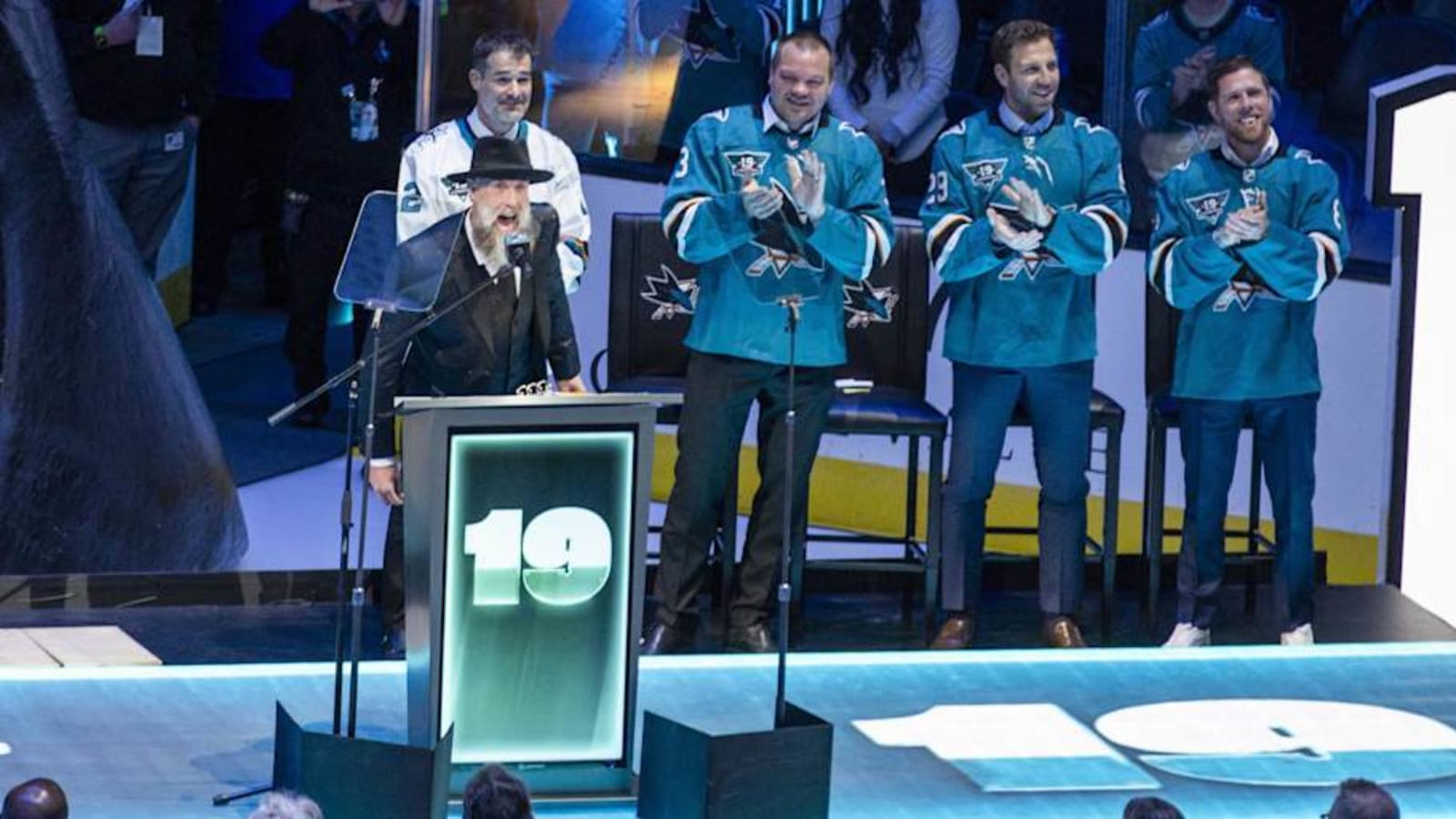 Former Sharks Teammate Shares Heartwarming Joe Thornton Story | Yardbarker
