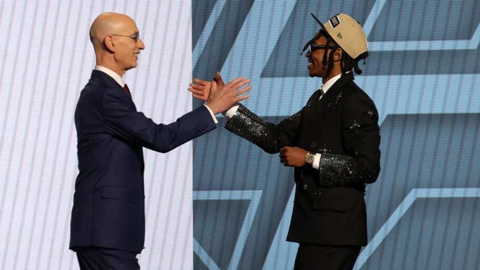 Spurs GM Brian Wright: San Antonio Got 'Fair Value' For Rob Dillingham ...