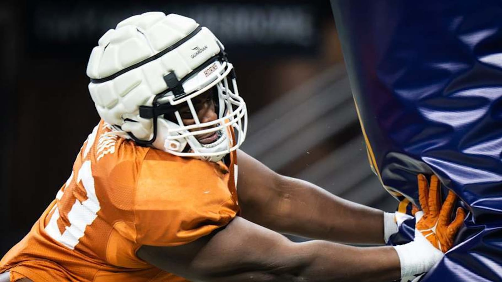 Texas Longhorns Steal Visit, Jump Texas A&M Aggies In Race For 5-Star ...