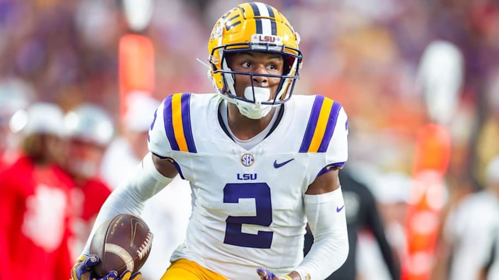 LSU vs. Texas A&M football picks: What the oddsmakers say | Yardbarker