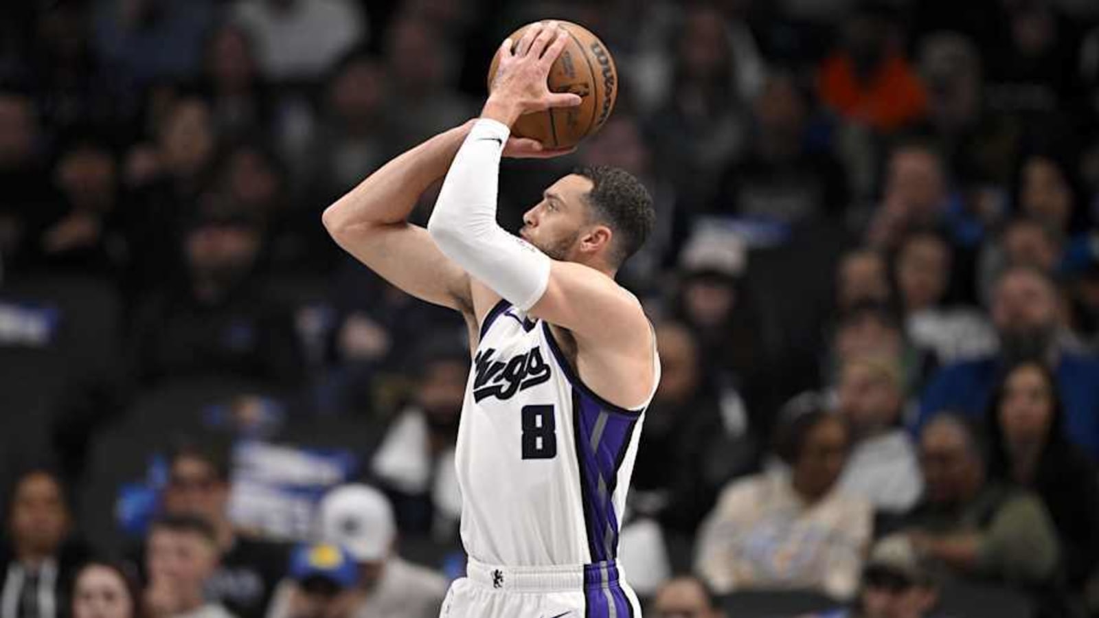 Kings-Warriors Matchup of the Game: Zach LaVine vs. Jimmy Butler ...