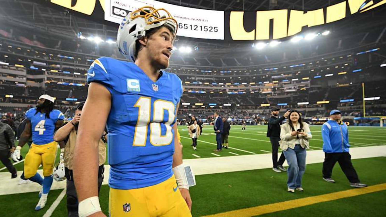 Los Angeles Chargers' Justin Herbert To Break NFL Record Set By Payton ...