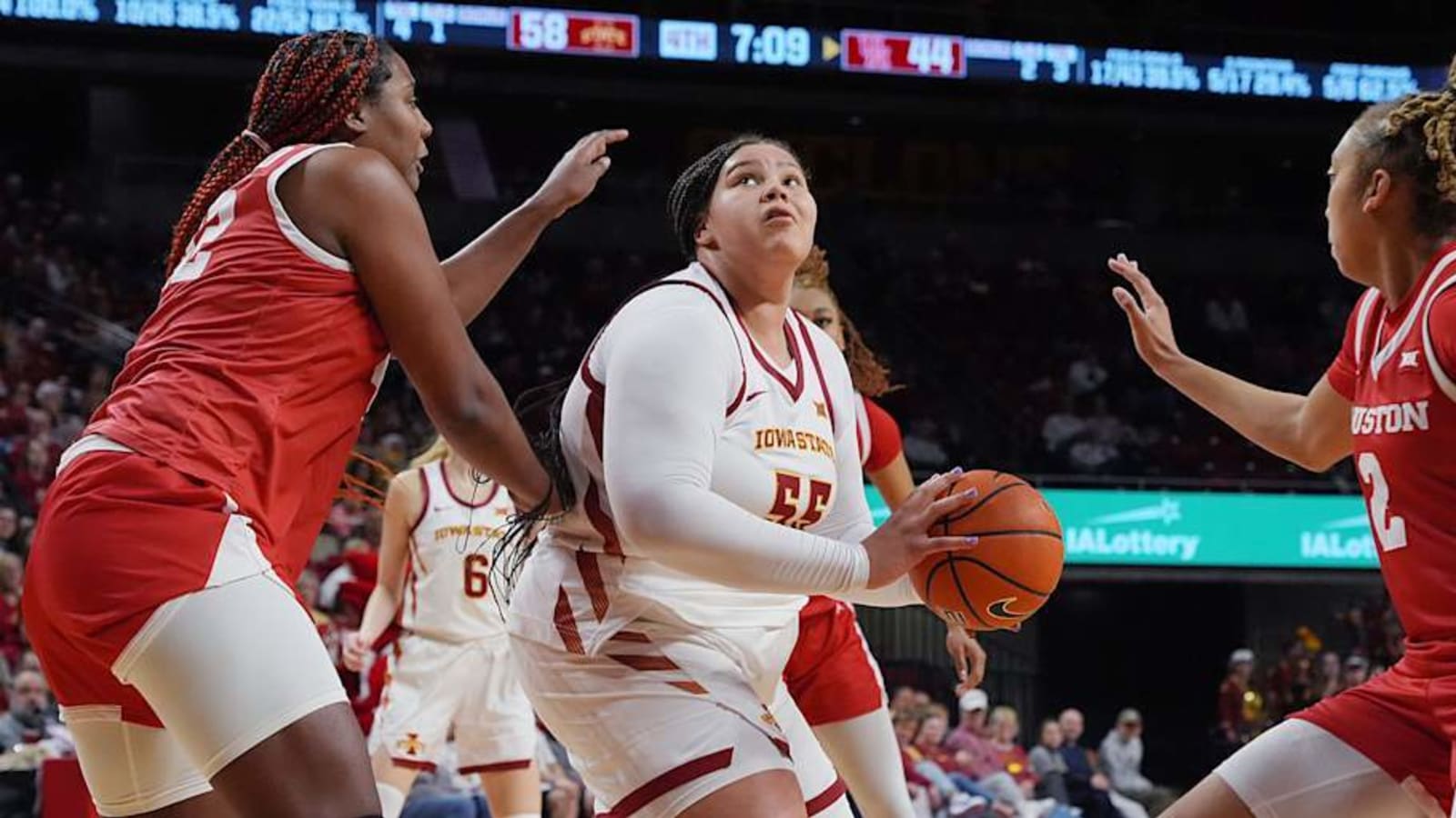 Crooks with 29 as Iowa State women handle UCF | Yardbarker