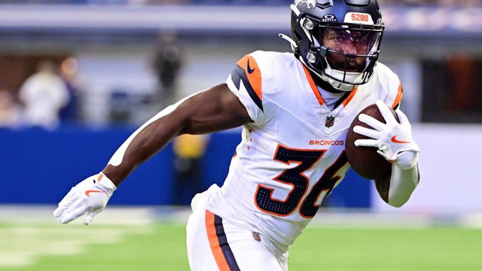 Former Mizzou Running Back Tyler Badie Carted Off in Denver Broncos ...