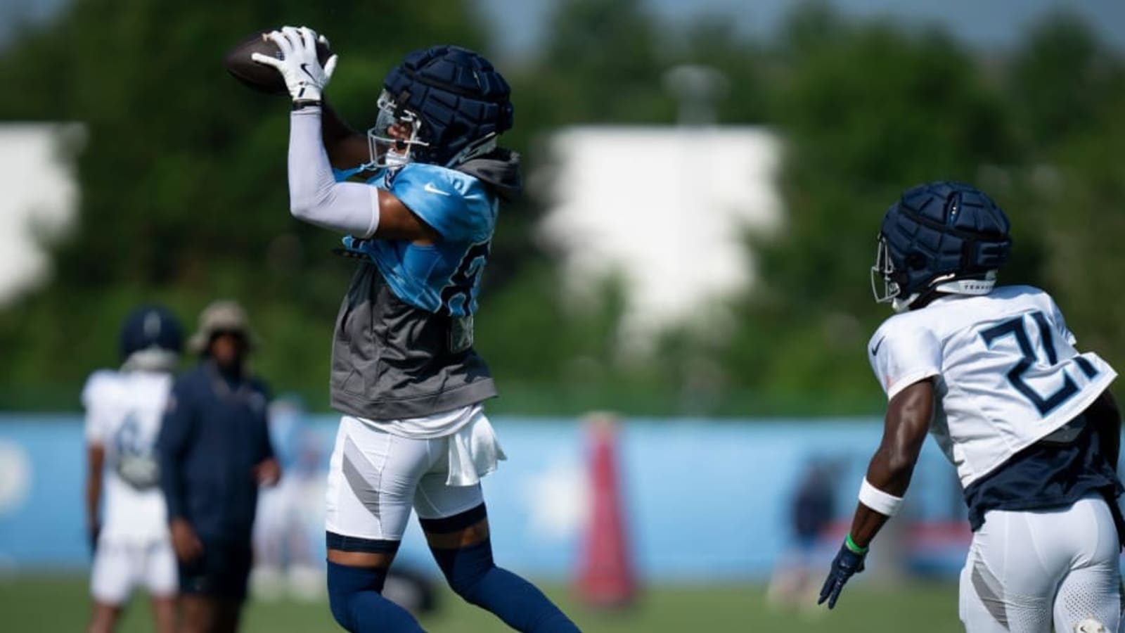 Titans Veteran WR Returns to Practice | Yardbarker
