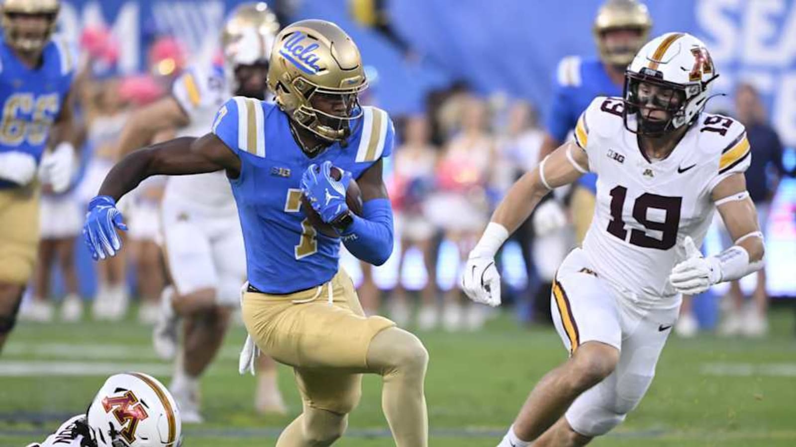 Controversy raised after UCLA WR plays despite being listed as out on ...