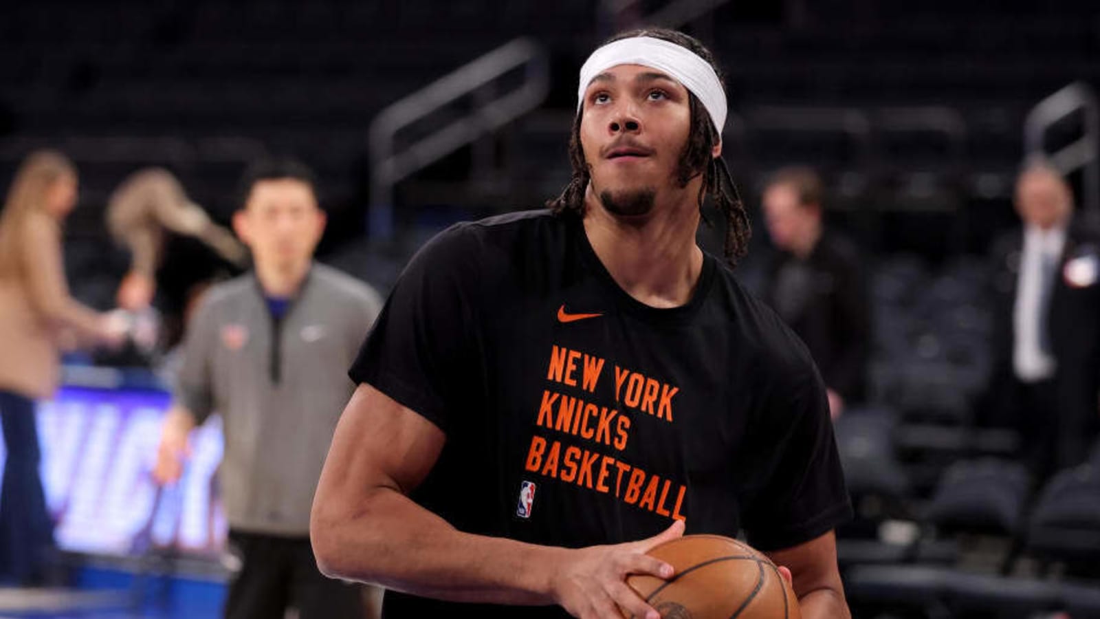 Watch: Knicks Center Working Out with Former Star | Yardbarker