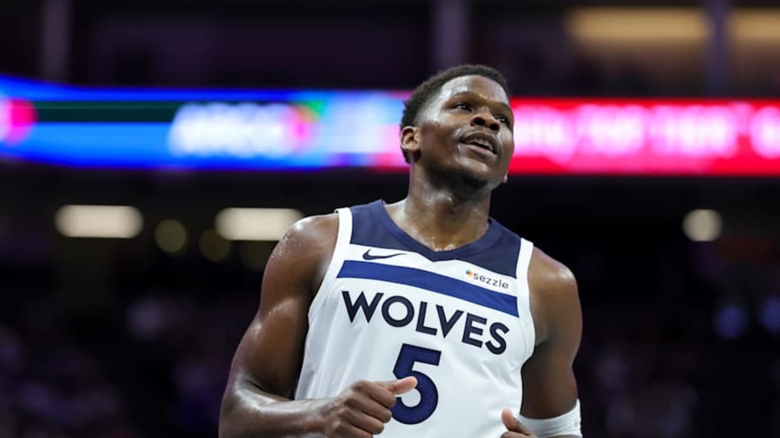 Wolves' Anthony Edwards fined $35K for 'obscene gesture' during Kings ...