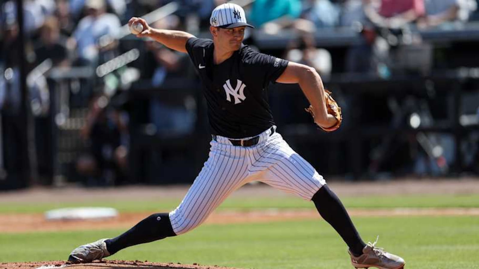 Two Unheralded New York Yankees Pitchers Have Eye-Catching Spring ...