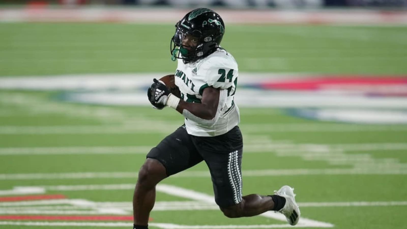 Hawaii Football: RB Tylan Hines Moving To Wide Receiver | Yardbarker