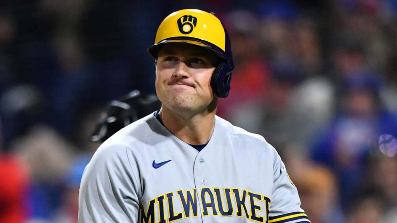 Brewers place OF Hunter Renfroe on 10-day IL with hamstring strain ...