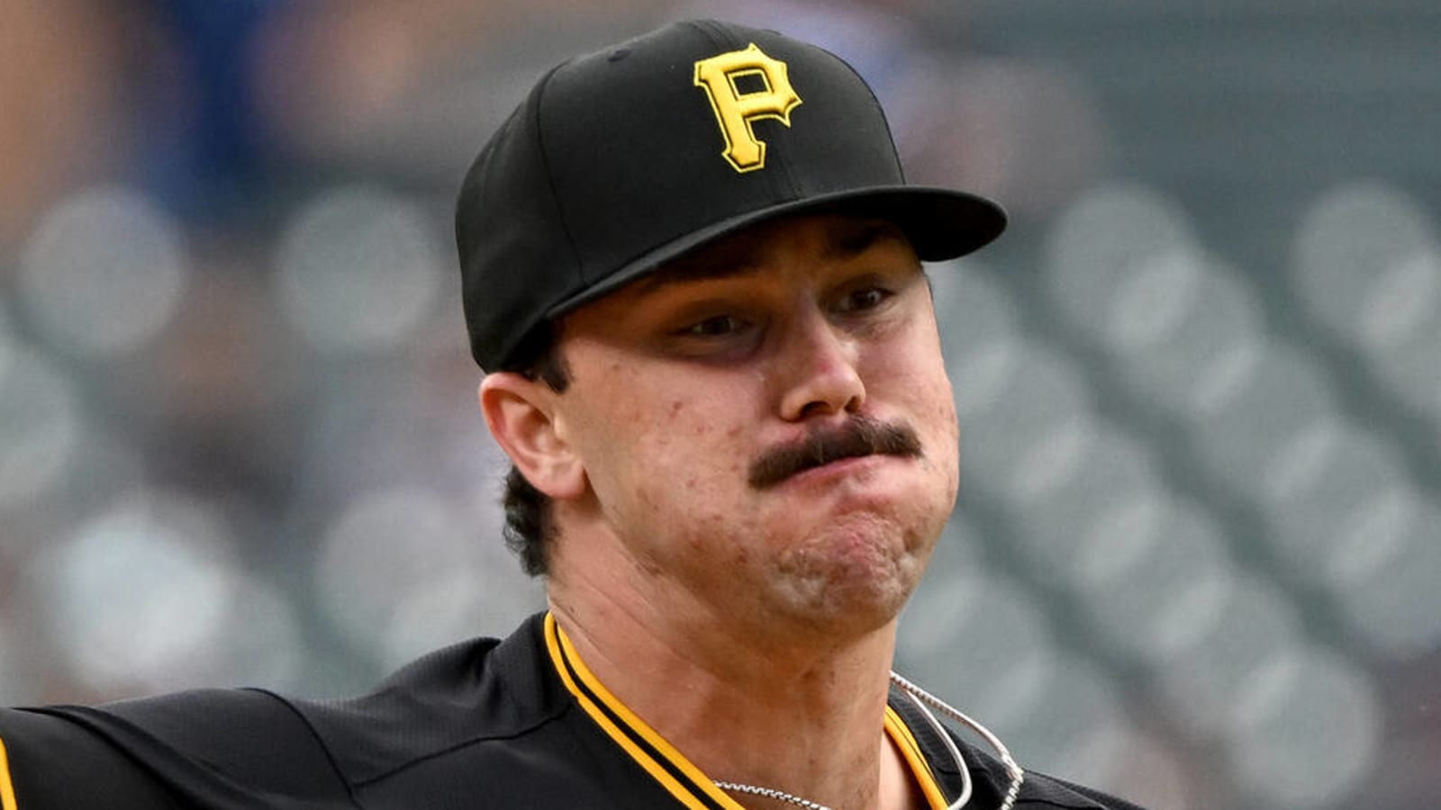 Watch: Pirates pitcher gets ovation after incredible start | Yardbarker