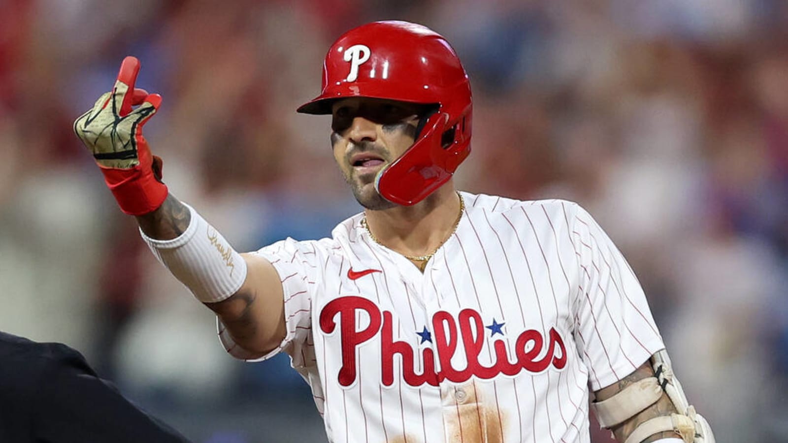 Watch: Nick Castellanos flashes ring finger at teammates during ...