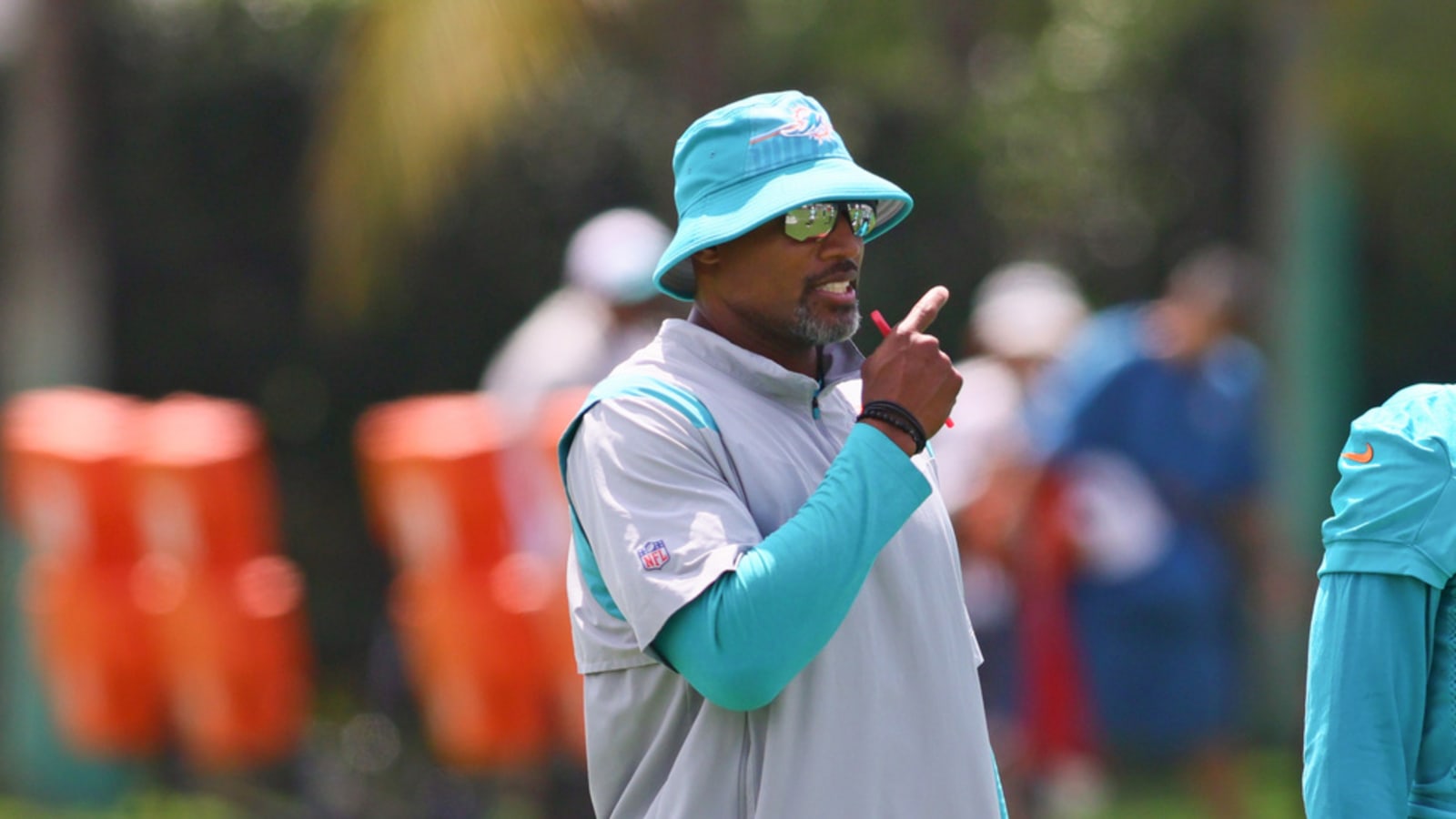 Saints Complete Second HC Interview With Dolphins DC Anthony Weaver ...