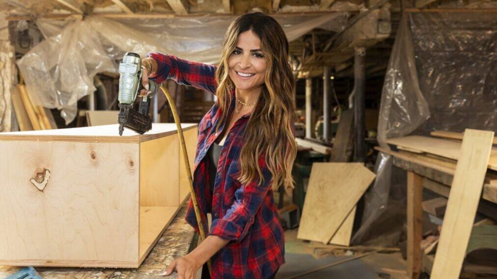 Alison Victoria on Creating ‘Sexiest Home Ever’ in ‘Windy City Rehab ...