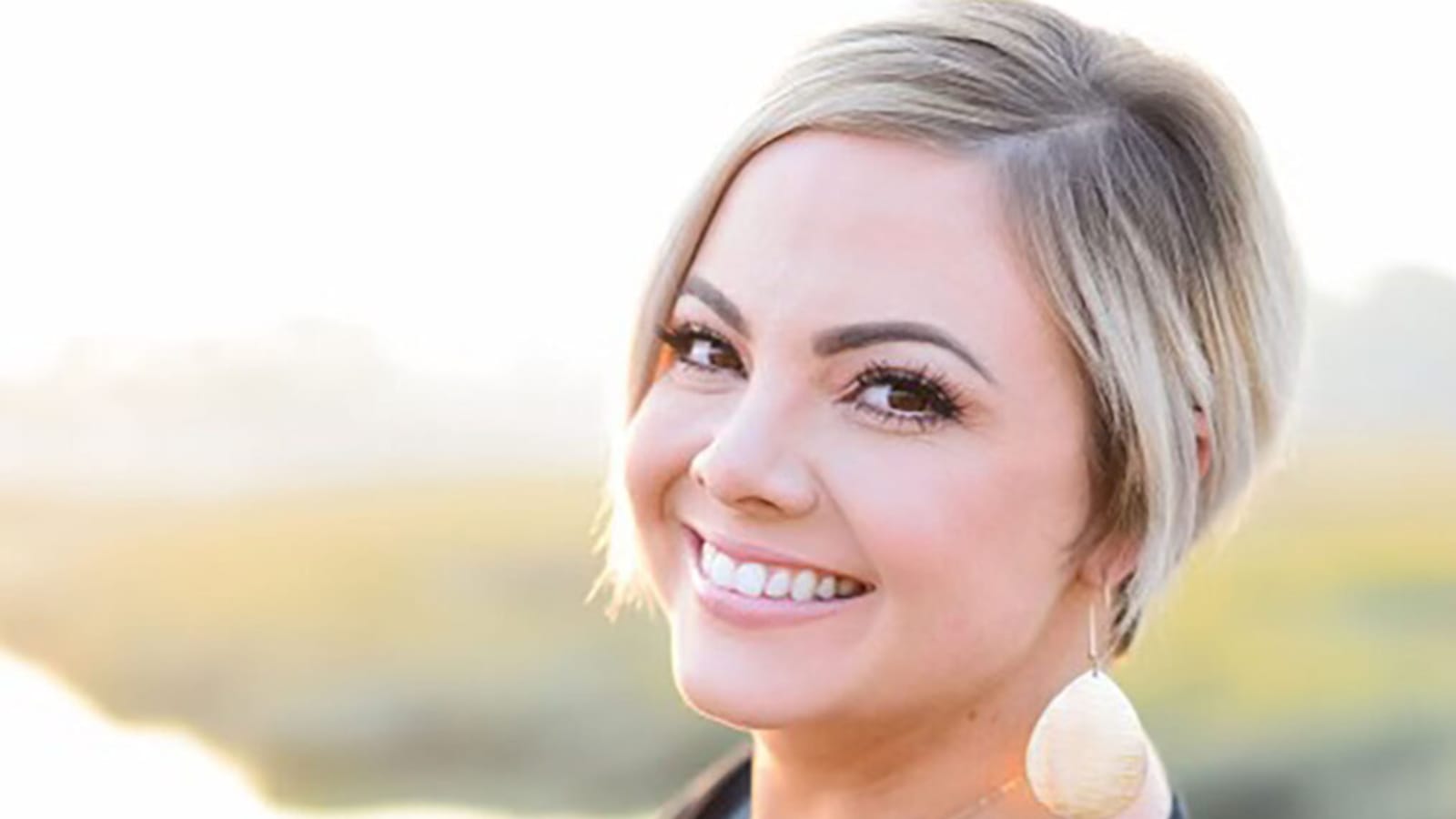 ‘Scamanda’s Amanda Riley Reveals Why She Kept Fake Cancer Scam Going ...