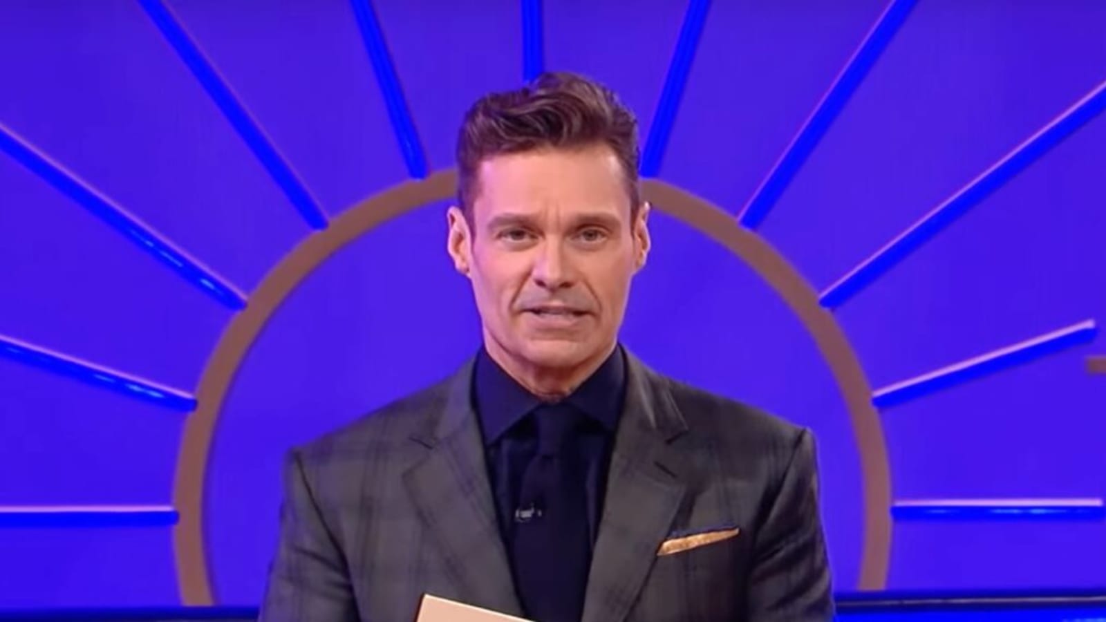 ‘Wheel of Fortune’: Ryan Seacrest Reacts After Maggie Sajak Pranks Him ...