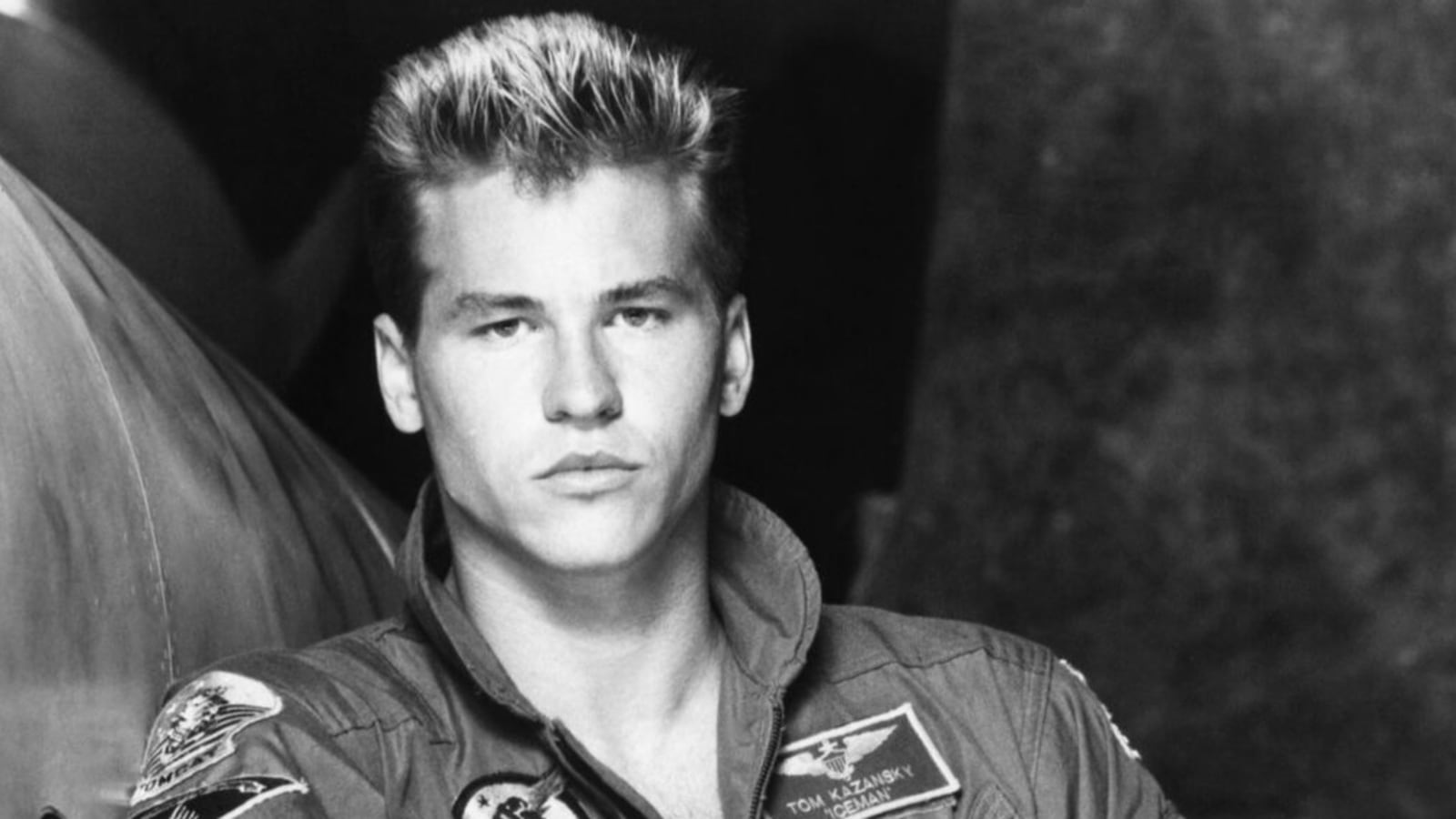 Val Kilmer Dies: Batman Actor & Star of ‘Top Gun’ Was 65 | Yardbarker