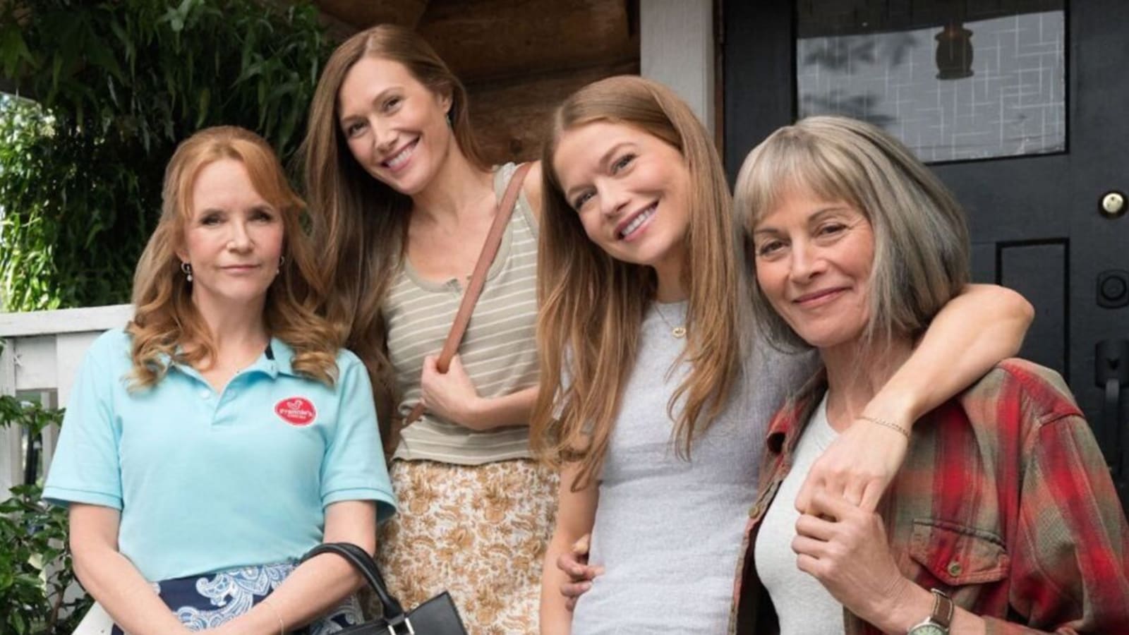 ‘The Chicken Sisters’: Love & Conflict Are Key Ingredients in Hallmark+ ...