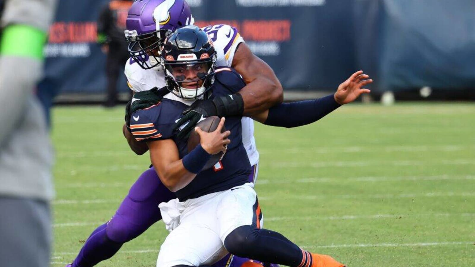 Justin Fields Injury: The Latest in Bad News In Bears’ 19-13 Defeat ...