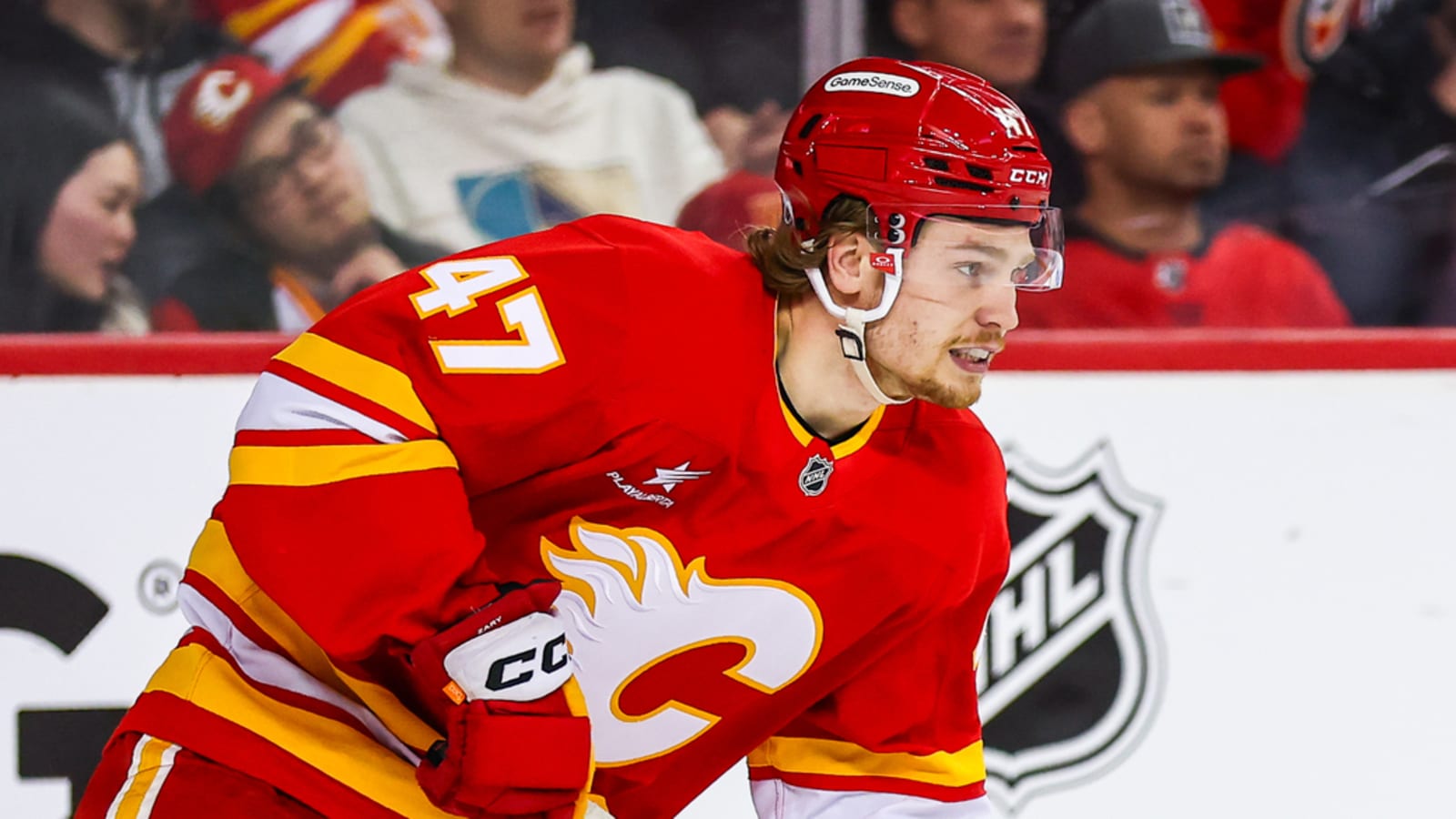 Flames’ Zary suspended two games for elbowing incident | Yardbarker