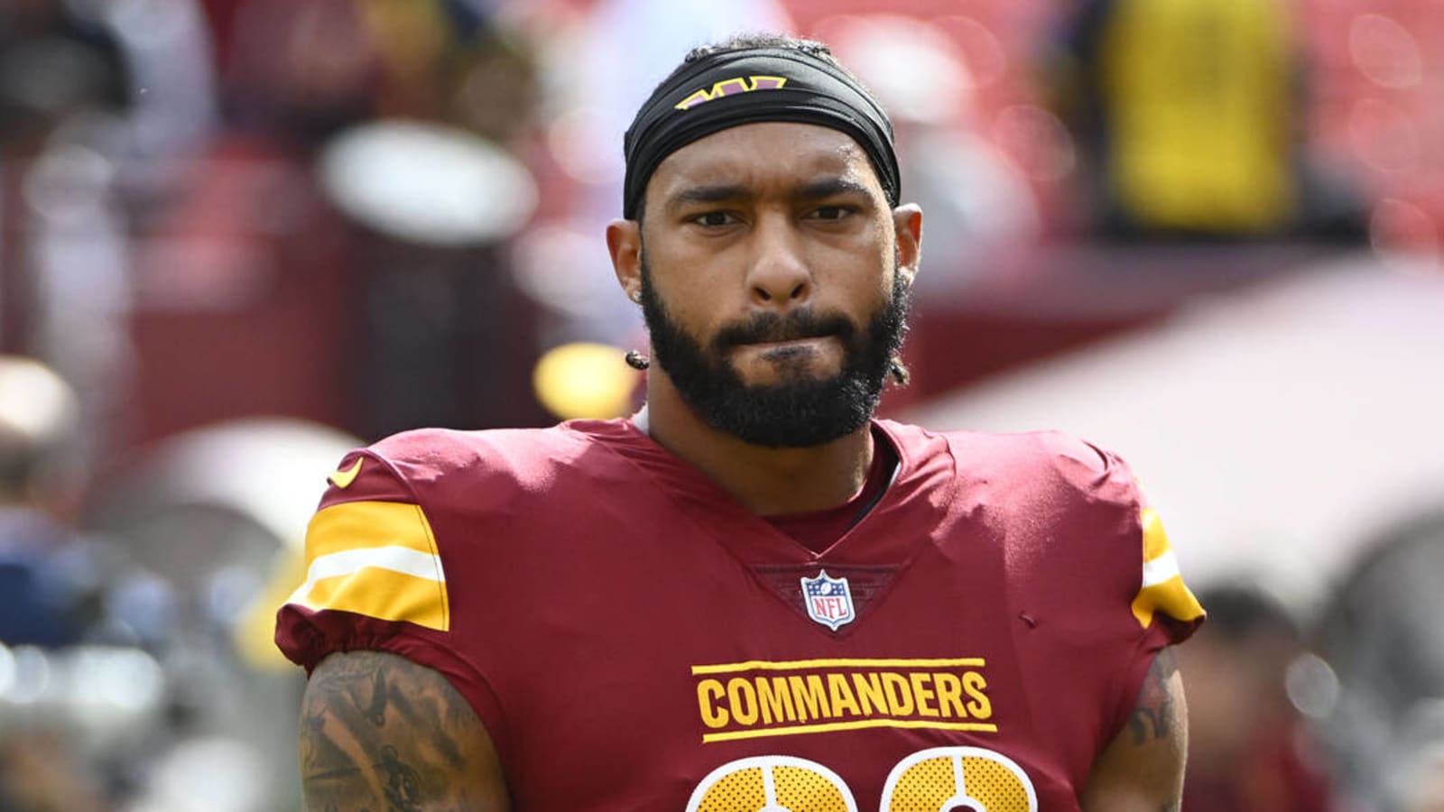 Falcons reportedly make offer on Commanders star defender | Yardbarker