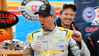 Edith Labelle: Breaking News, Rumors & Highlights | Yardbarker