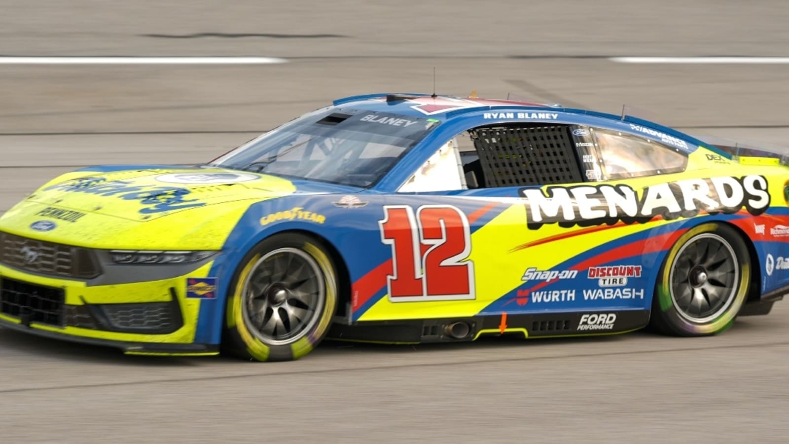 Kevin Harvick praises Ryan Blaney, admonishes pit crew | Yardbarker
