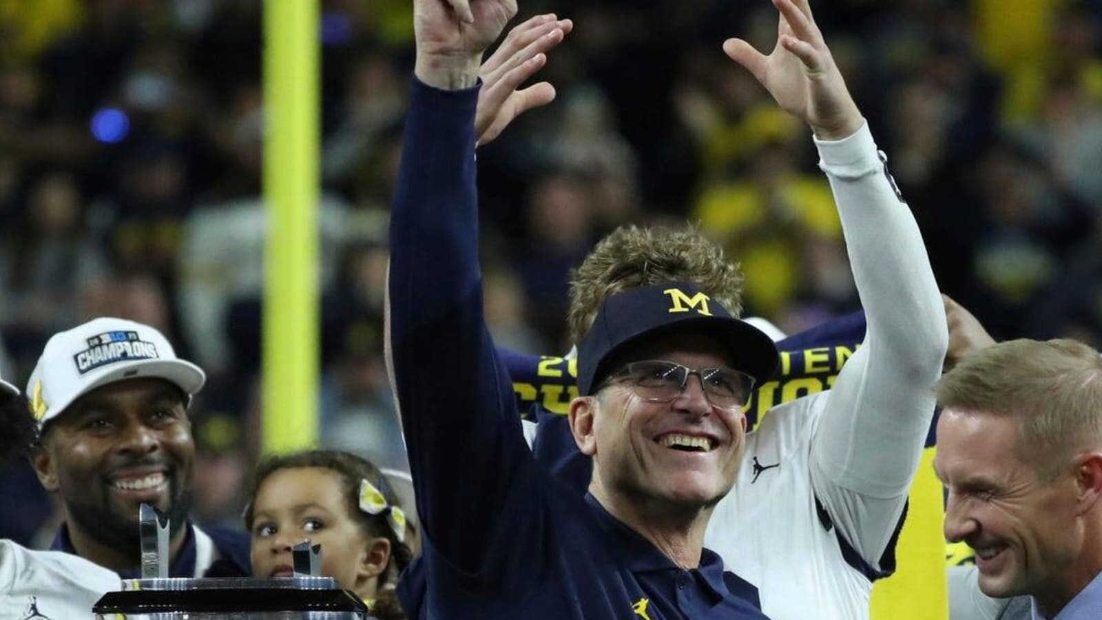 Michigan tops CFP rankings; undefeated Florida State out | Yardbarker