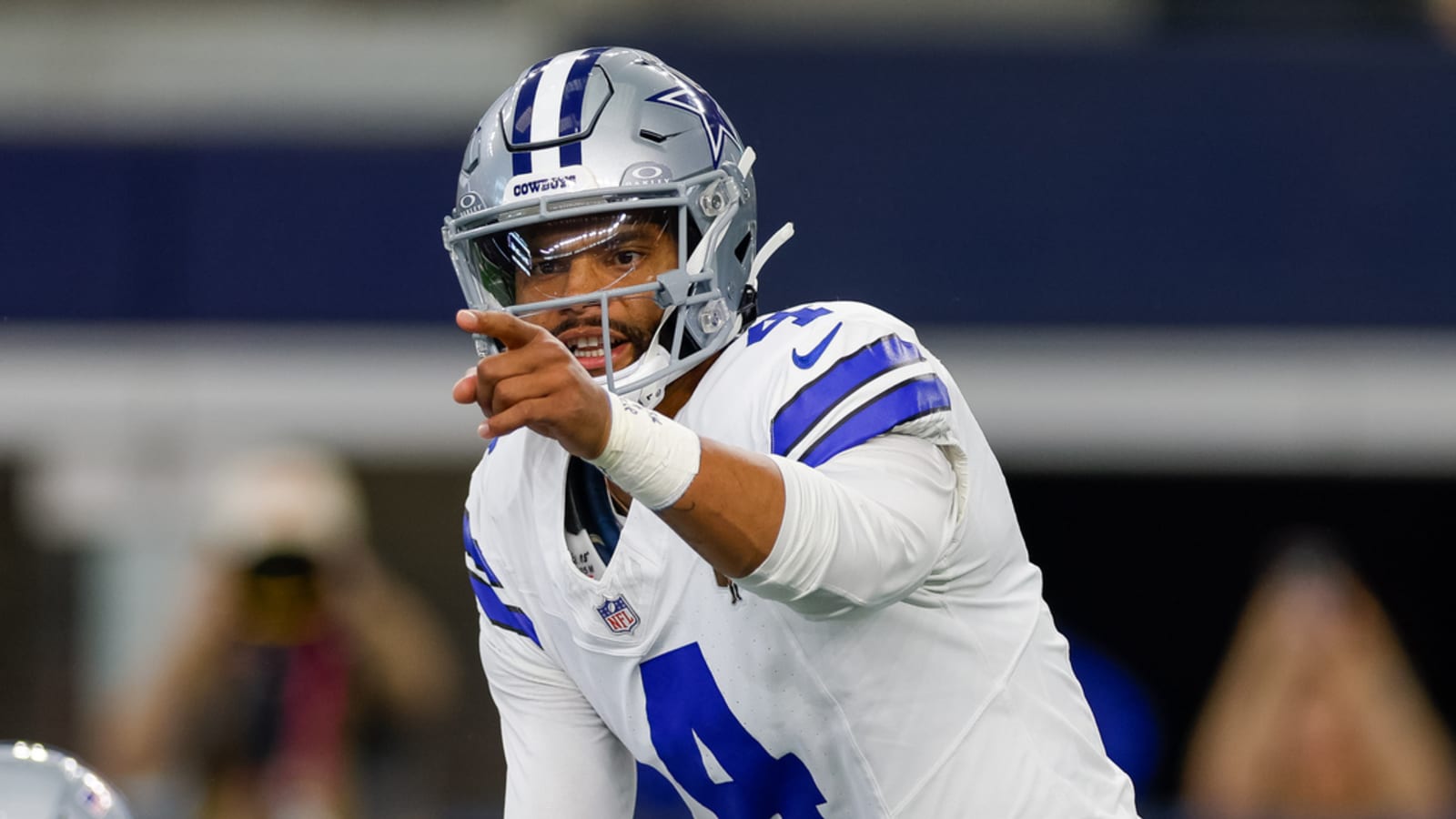 Dallas Cowboys First Half Leaves Much to be Desired | Yardbarker