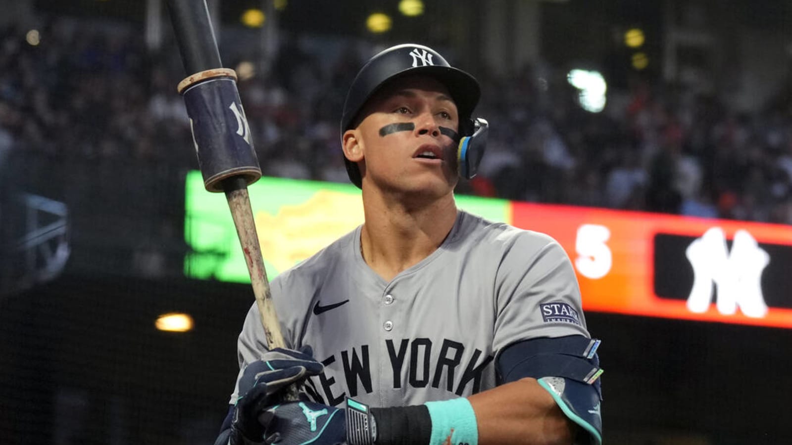 Watch: Aaron Judge hears boos from Giants fans before launching two HRs ...