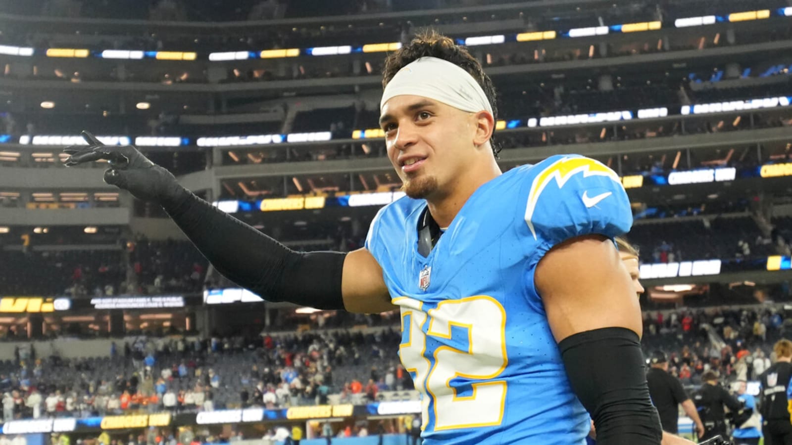 Chargers designate Gilman for return in time for playoffs | Yardbarker