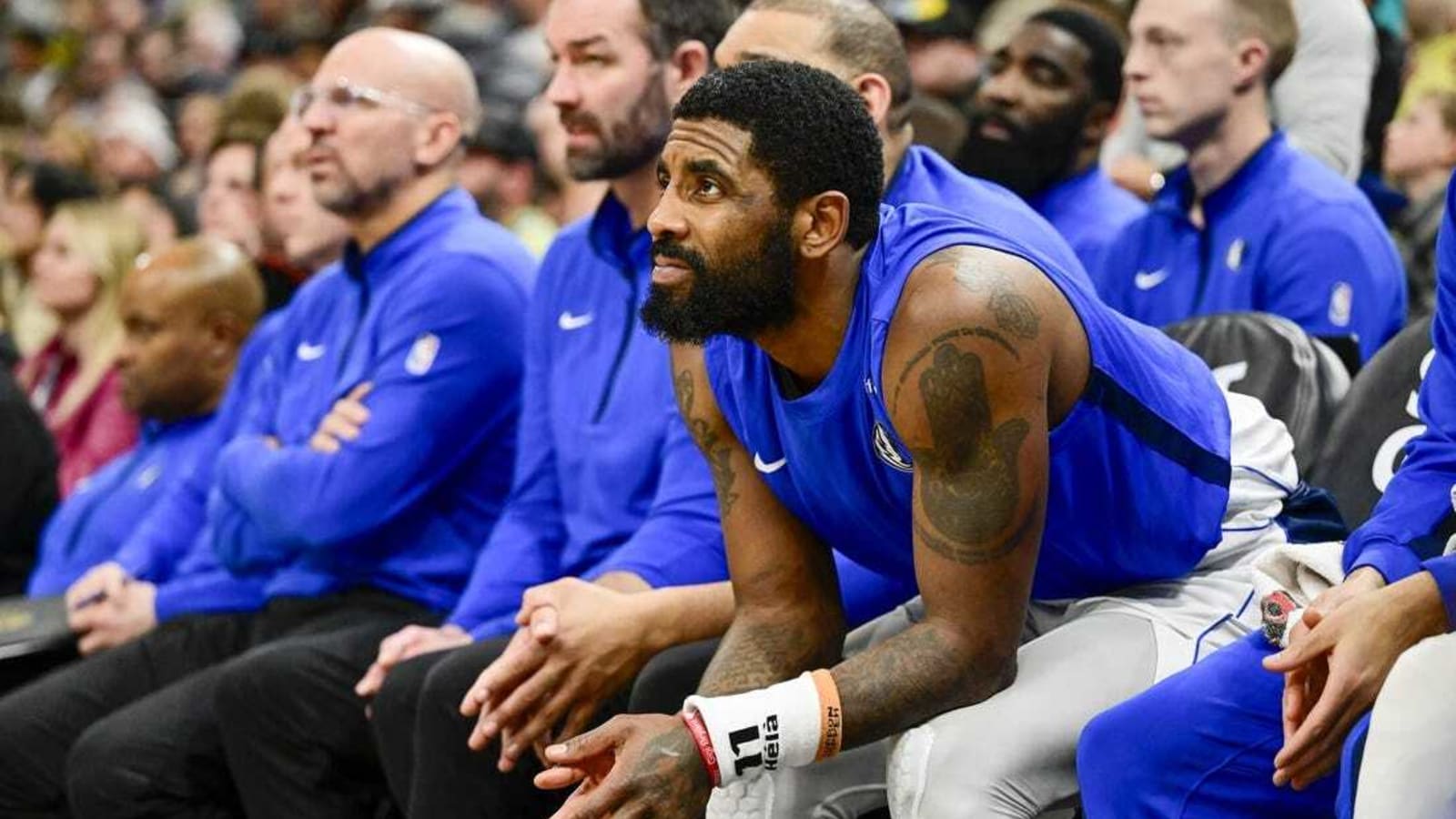 Dallas PG Kyrie Irving breaks hand, undergoes surgery | Yardbarker