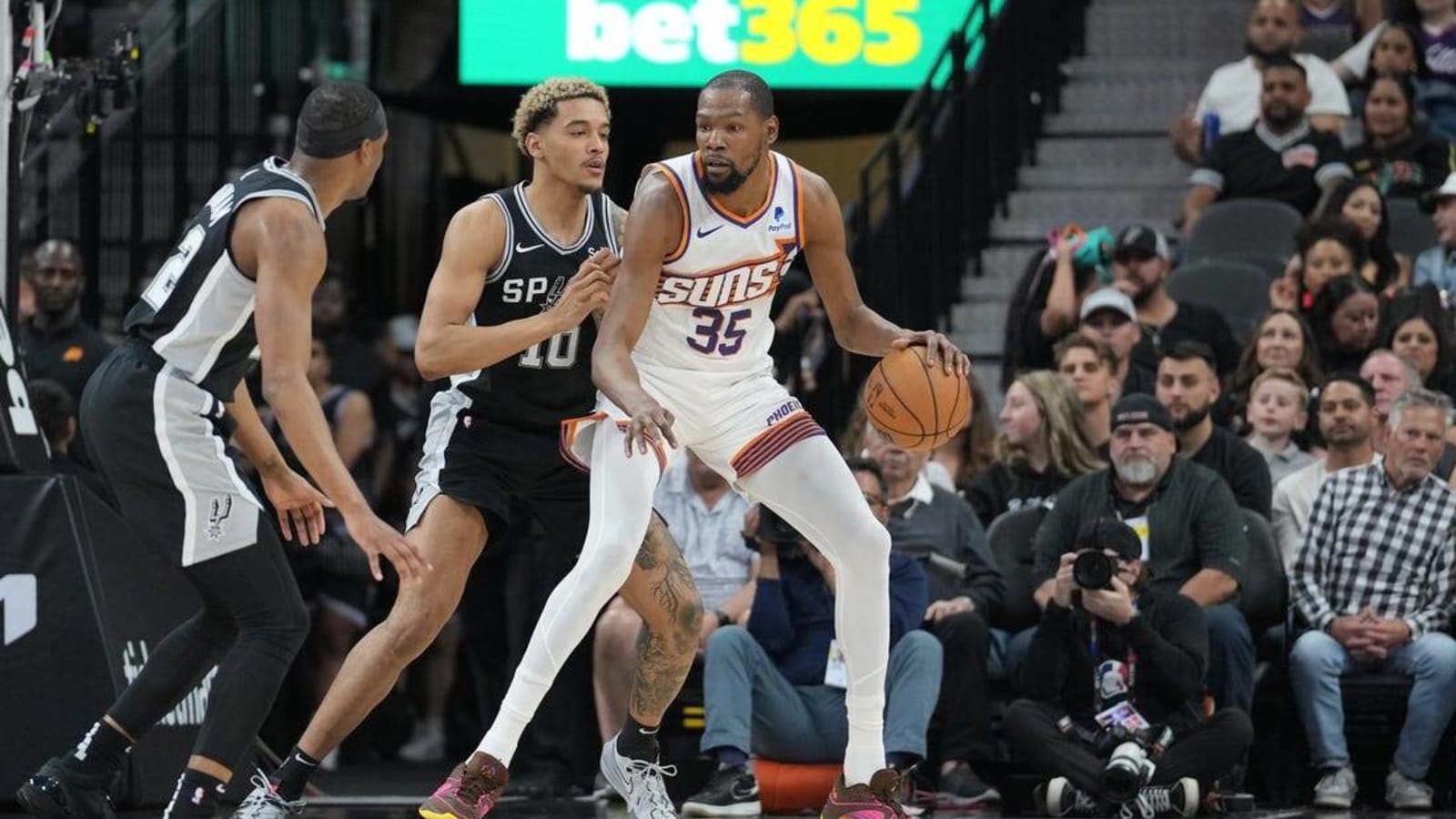 Booker, Durant combine for 57 points as Suns crush Spurs | Yardbarker