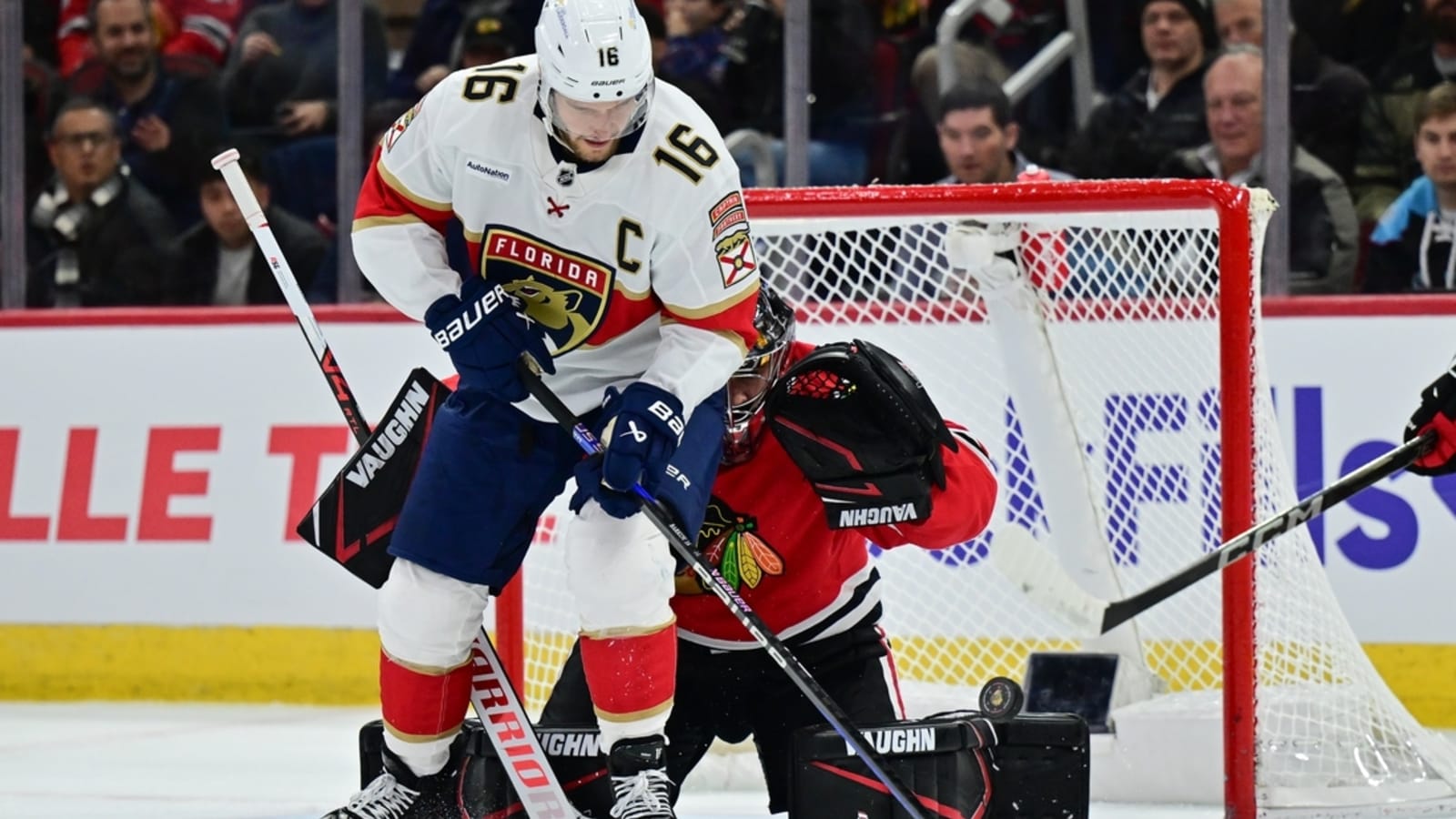 Blackhawks top Panthers to end 3-game losing streak | Yardbarker