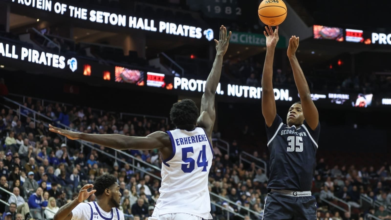 Thomas Sorber, Georgetown hang on to beat lowly Seton Hall | Yardbarker