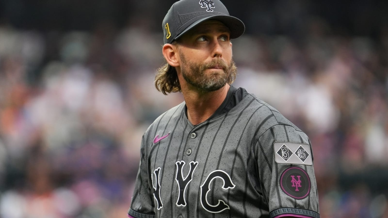 Mets place 2B Jeff McNeil on IL with wrist fracture | Yardbarker