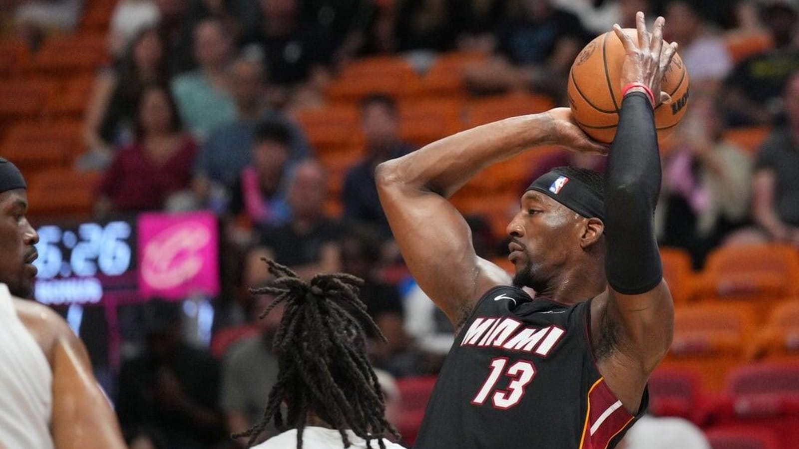 Bam Adebayo, Heat cruise past punchless Cavaliers | Yardbarker