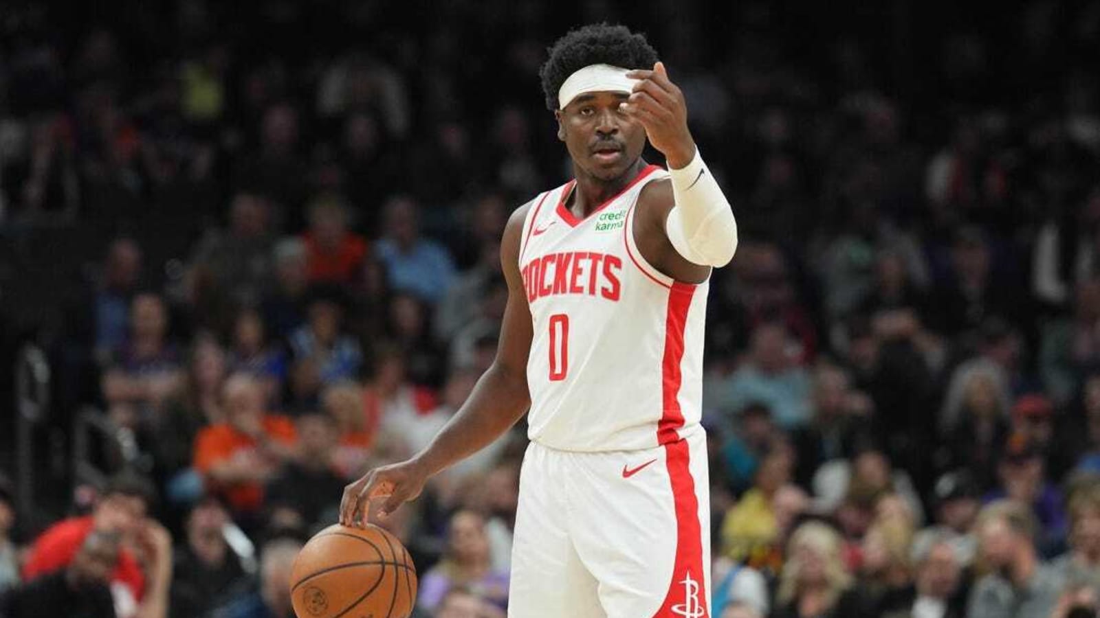 Report: G Aaron Holiday returns to Rockets on 2-year deal | Yardbarker