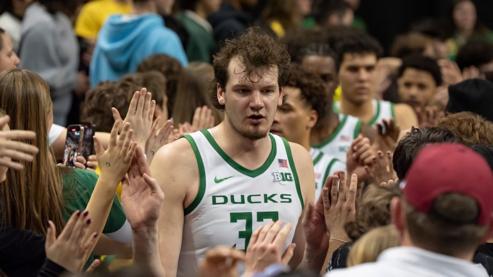 Nate Bittle goes for 36 as Oregon beats Washington in OT | Yardbarker