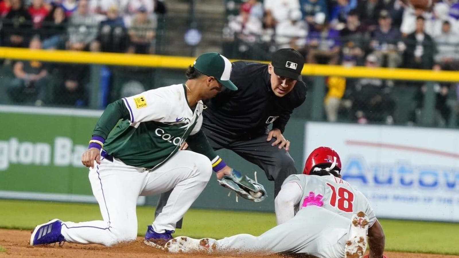 Phillies score 6 runs in 9th to rally past Rockies | Yardbarker